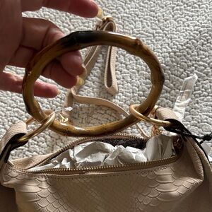 Jessica Simpson | Bags | Jessica Simpson Tan Snakeembossed Crossbody ...